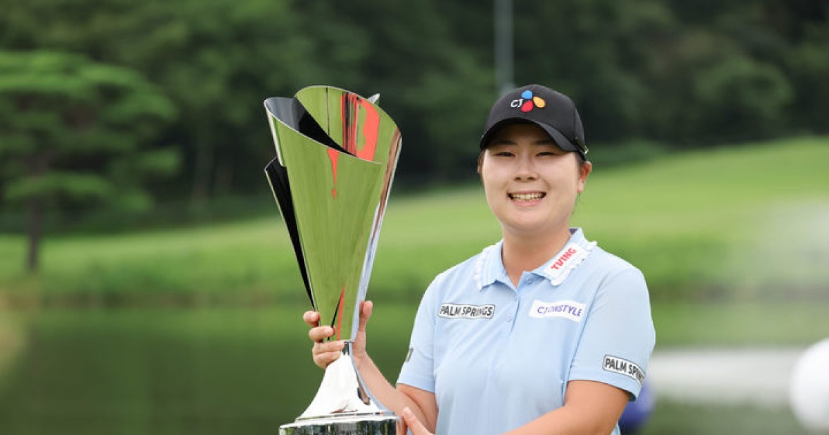KLPGA 72홀 최소타 우승한 홍정민 "목표는 올림픽 금메달"(종합)