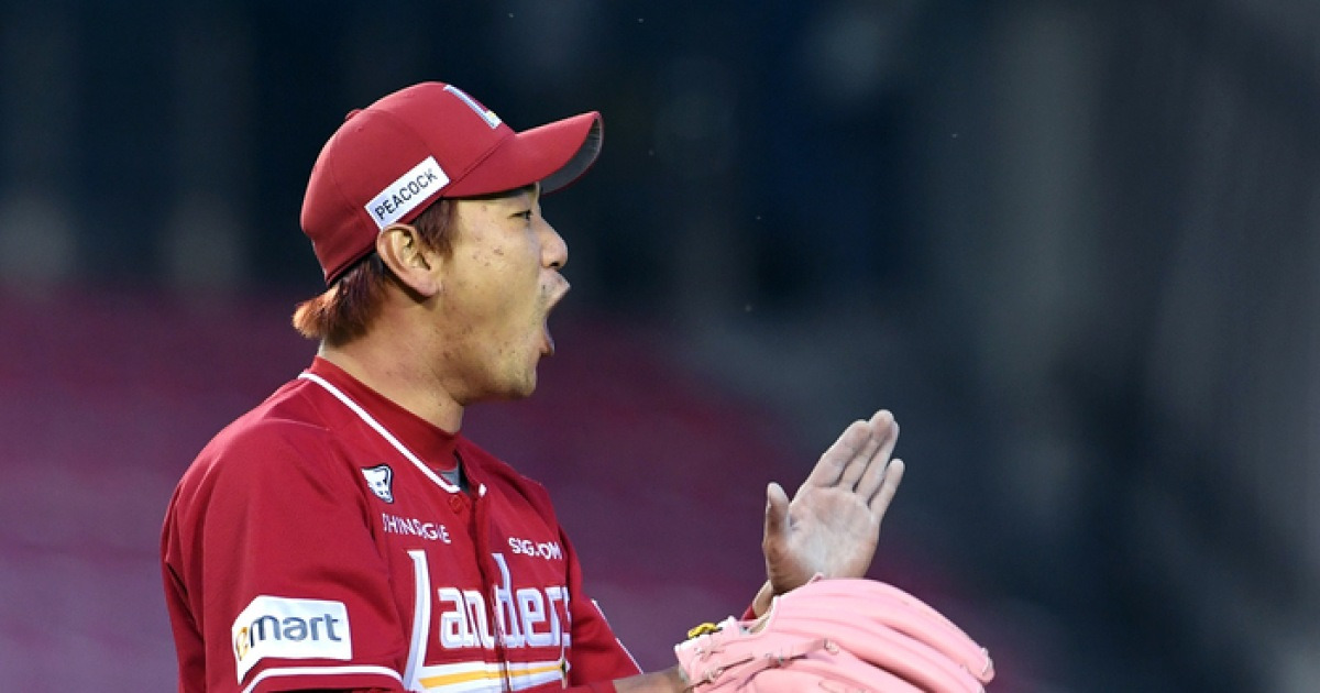 SSG 김광현, KBO리그 역대 3번째 2000탈삼진까지 ‘-6’