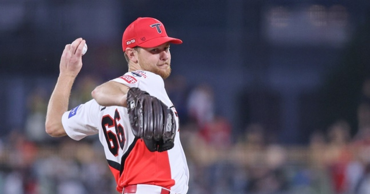 'KIA가 포기한' KBO 대표 5무원, ML 복귀 후 '벌써 8승'... 1위 팀 주축 대반전