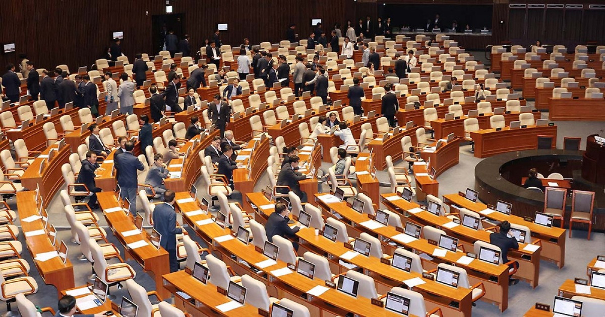 'EBS법' 개정안 본회의 상정...국민의힘 필리버스터 돌입