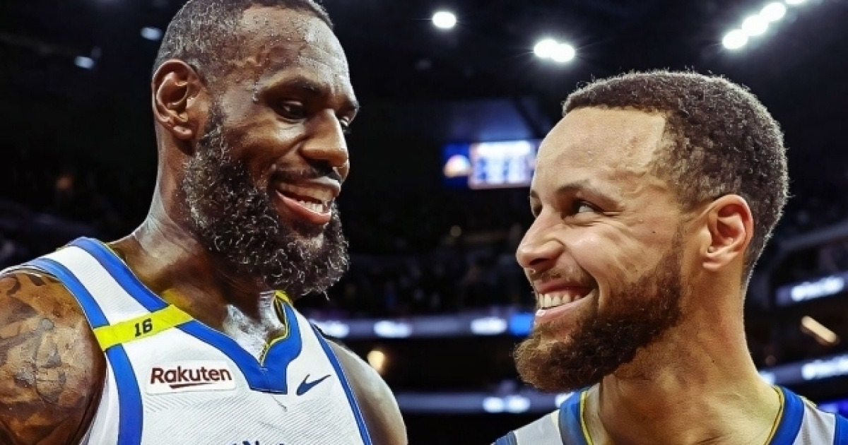 ‘초대박’ 르브론 향한 GSW의 진심, 18개월 동안 LAL에 연락했다…“커리와 제임스가 함께하는 방법 찾아”