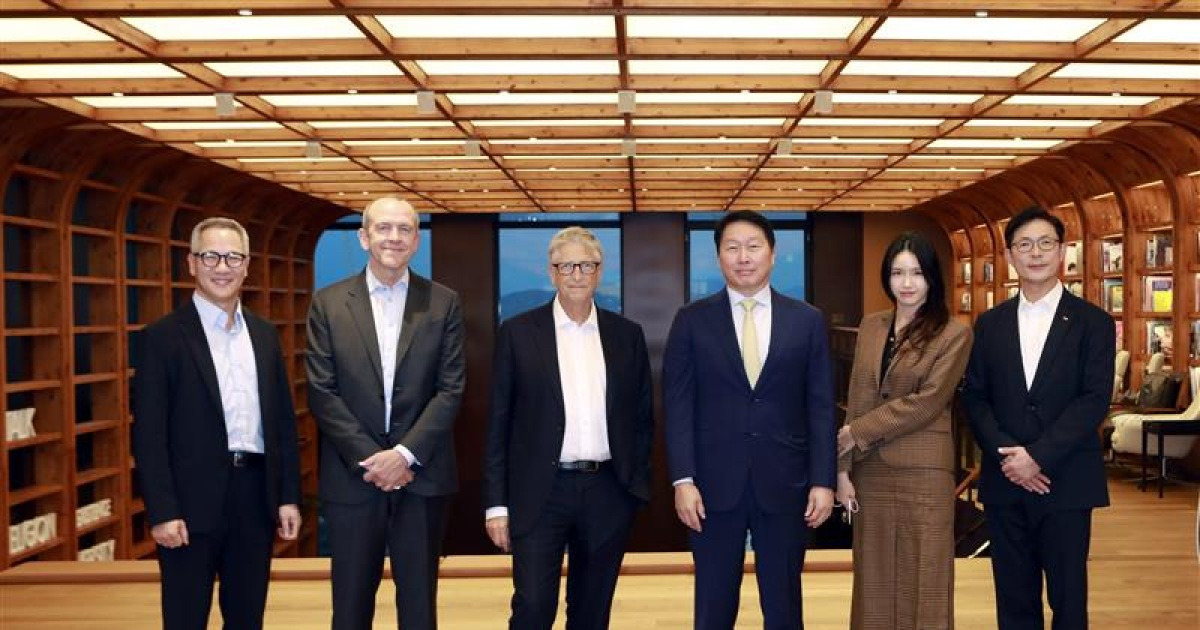 SK's Chey Tae-won meets Bill Gates to discuss nuclear energy ...