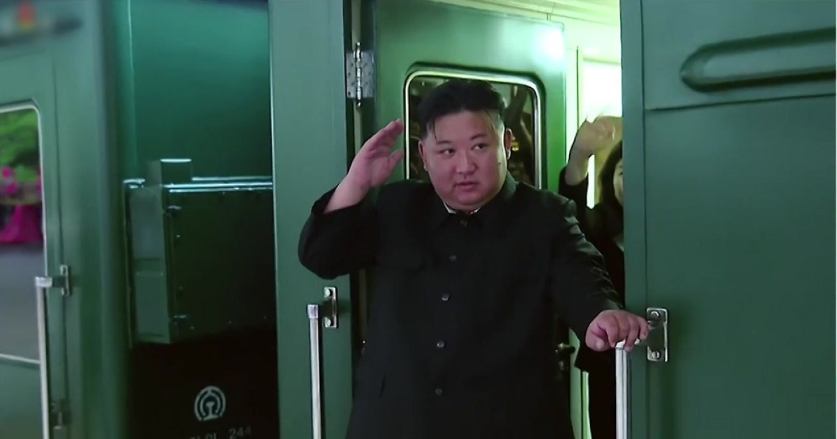 [뉴스NIGHT] 김정은 열차로 평양 출발...북중러 정상 첫 삼자대면