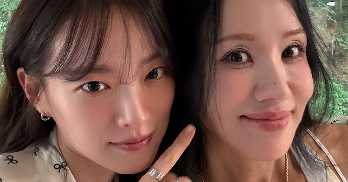 천우희, 18세 많은 선배님인데…얼굴 가리키며 "우리의 엄정화"[SCin스타]