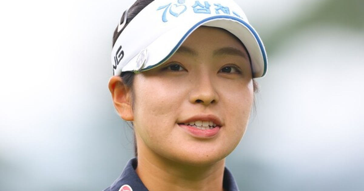 디펜딩 챔피언 유현조 "긴장이 많이 될 것 같아요" [KLPGA KB금융]