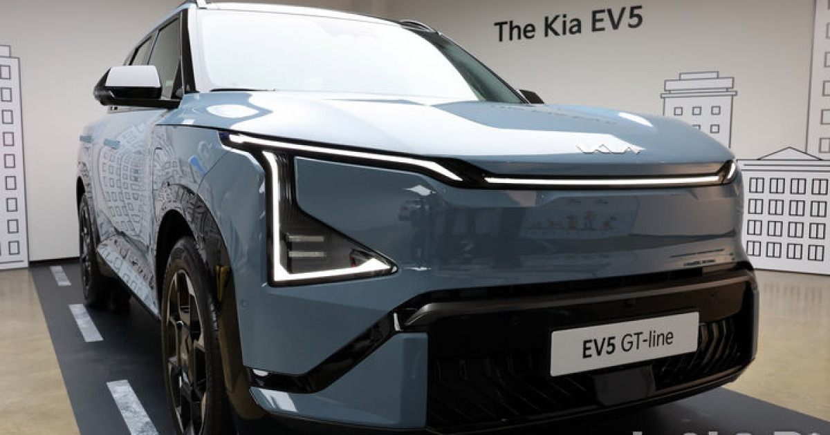 4000만원대 패밀리 전기 SUV 나온다…4일부터 계약 [기아 EV5 출시①]