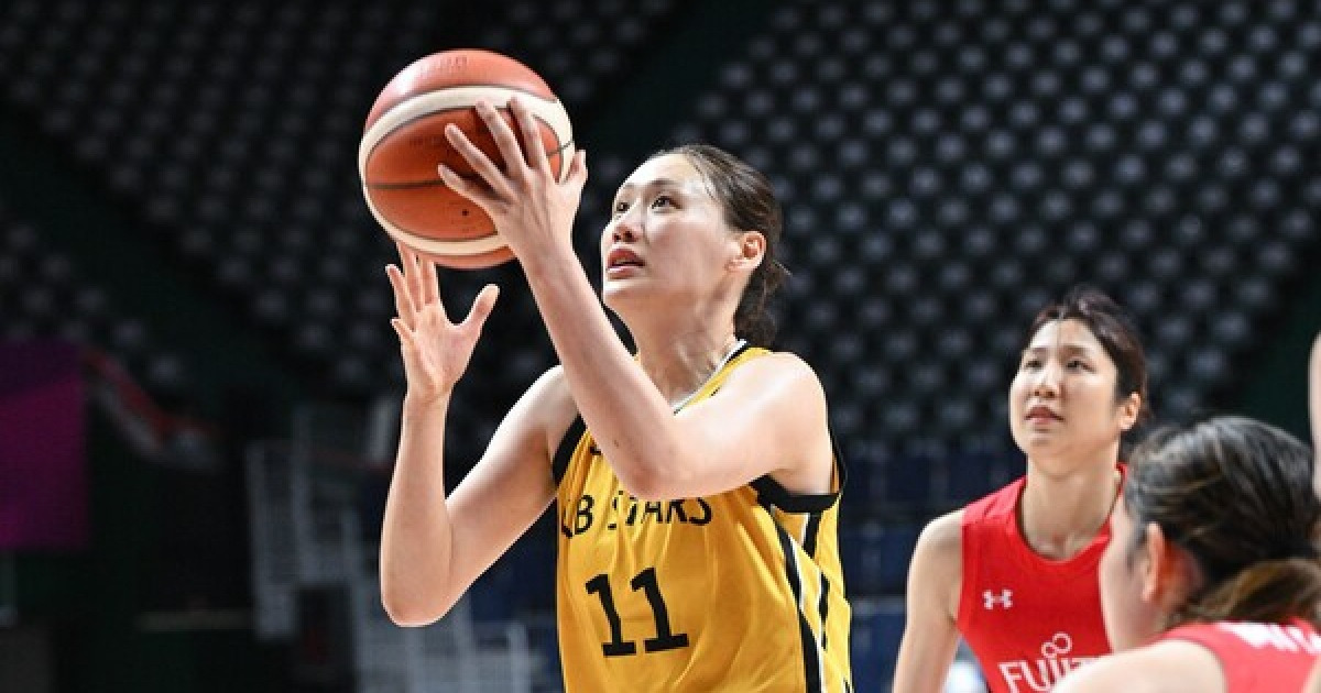 [STN 현장] 'WKBL 최후의 희망' KB스타즈, 후지쯔에 5점 차 석패하며 결승행 좌절