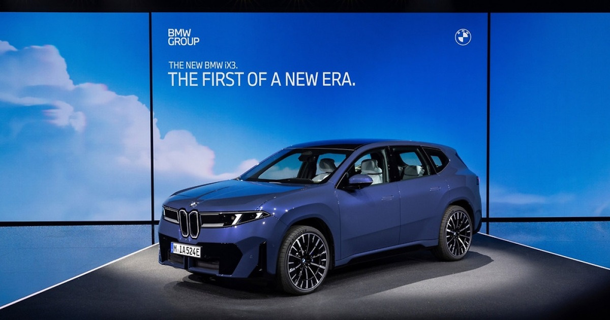 BMW 전통서 탄생한 '진짜' SDV…노이어 클라쎄 기반 '뉴 iX3'