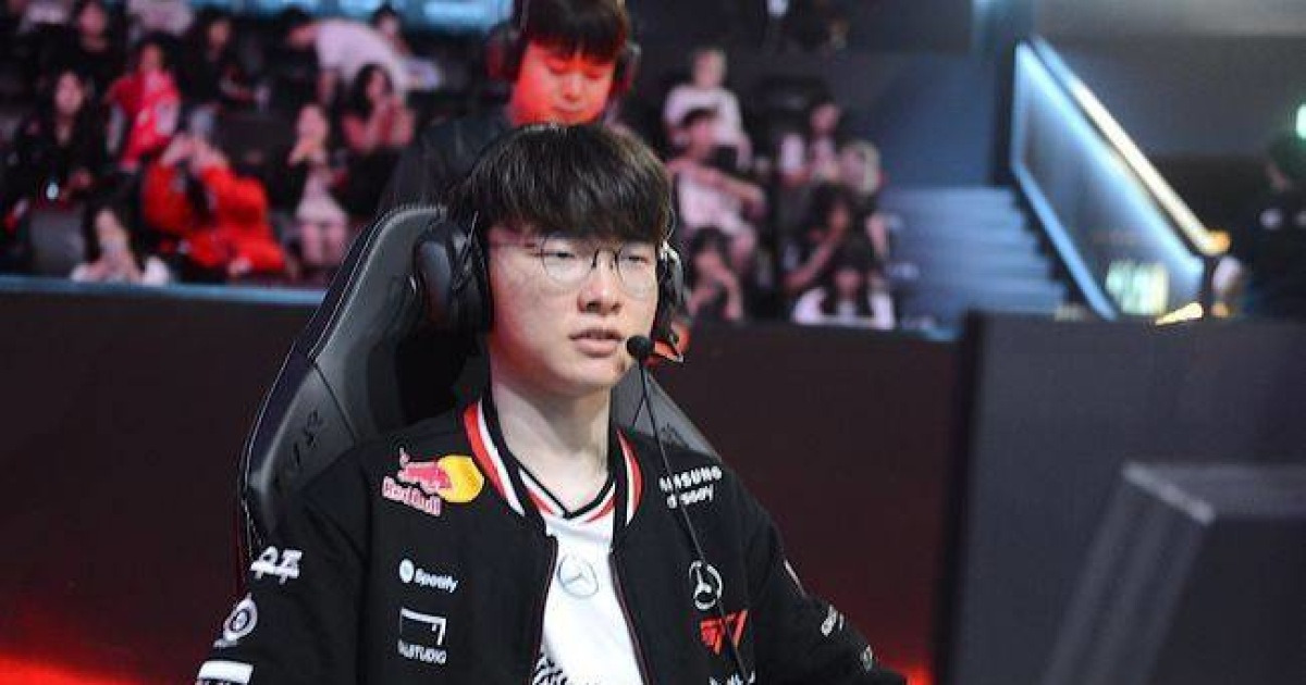 아타칸 앞에서 작아지는 DK…T1, ‘페이커’ 활약에 28분만에 3세트 압도 2-1 역전 [LCK]