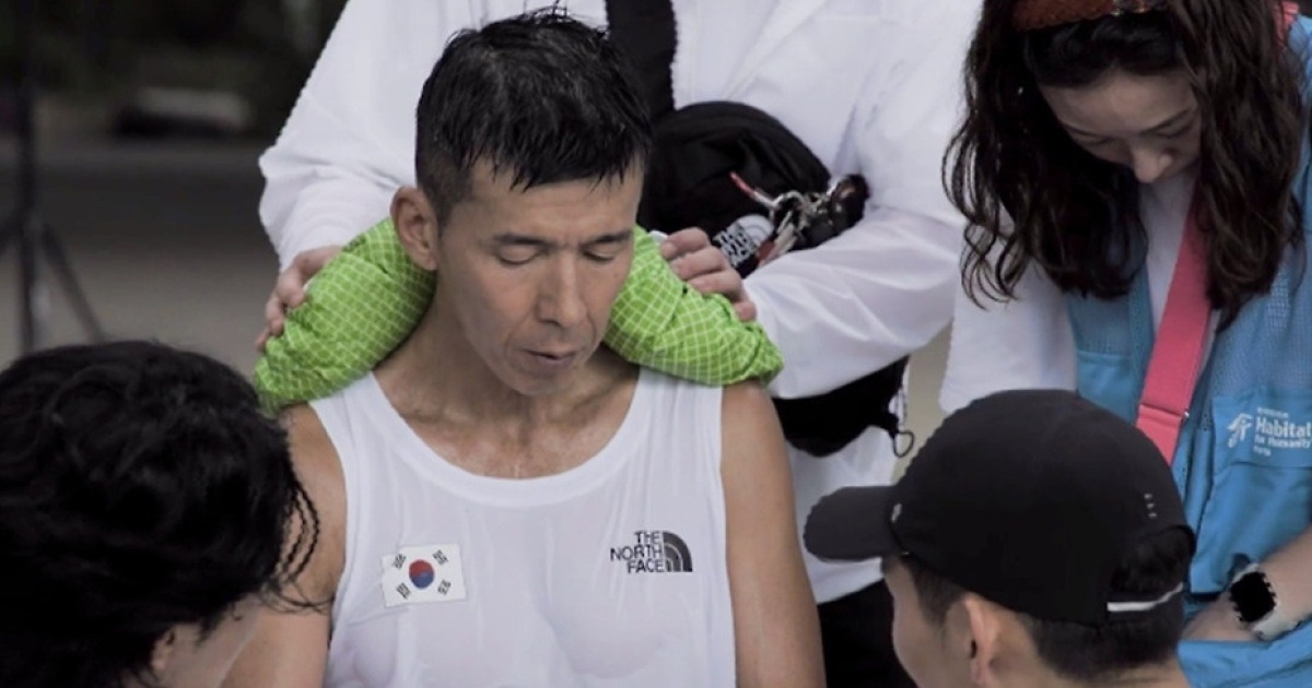 션, 81.5km 마라톤 중 경련·탈진…4kg 감량·발톱 6개 부상