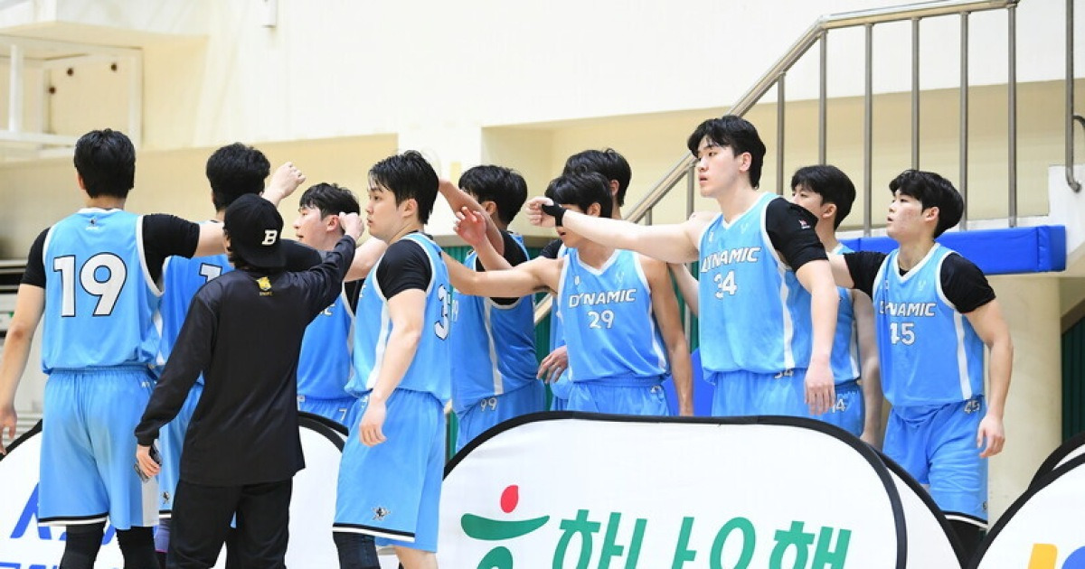 [디비전리그] ‘4명 두 자리 수 득점’ 다이나믹, SYBC 가볍게 꺾고 브라보 안산 우승