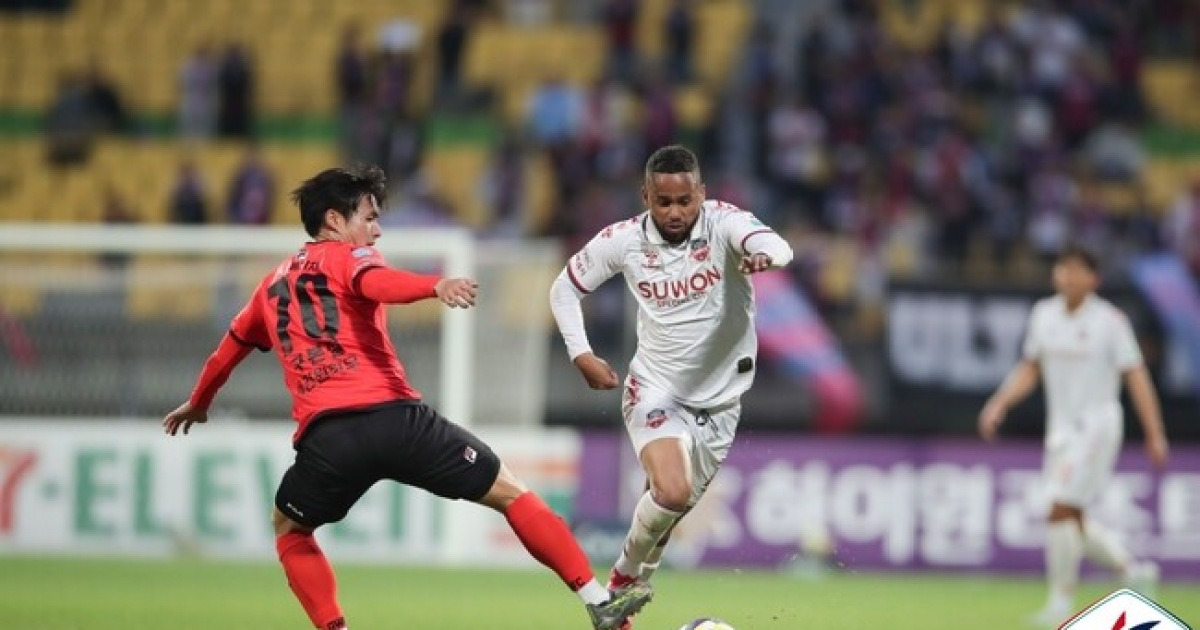 [acle.live] ‘코리아컵 임팩트 되살린다’ 강원, 상하이 선화전 전면 로테이션 가동…'구본철-가브리엘 듀오 출격'