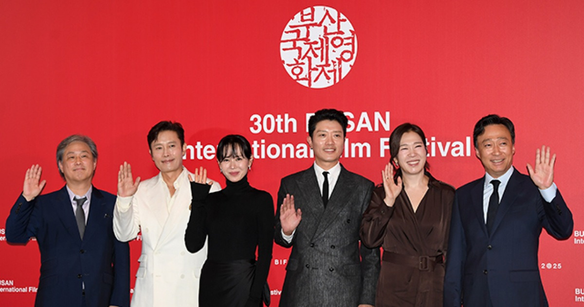 박찬욱 첫 개막작 ‘어쩔수가없다’, 韓영화 저력 보여줄까(종합)[MK★BIFF현장]