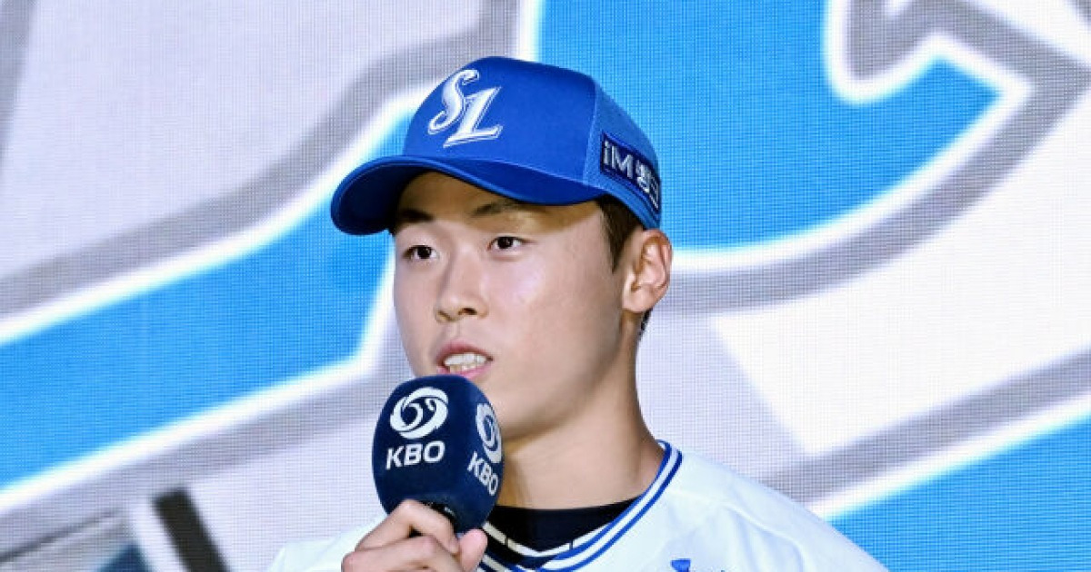 [MD포토] 서울고 이호범, '1라운드 지명 영광'