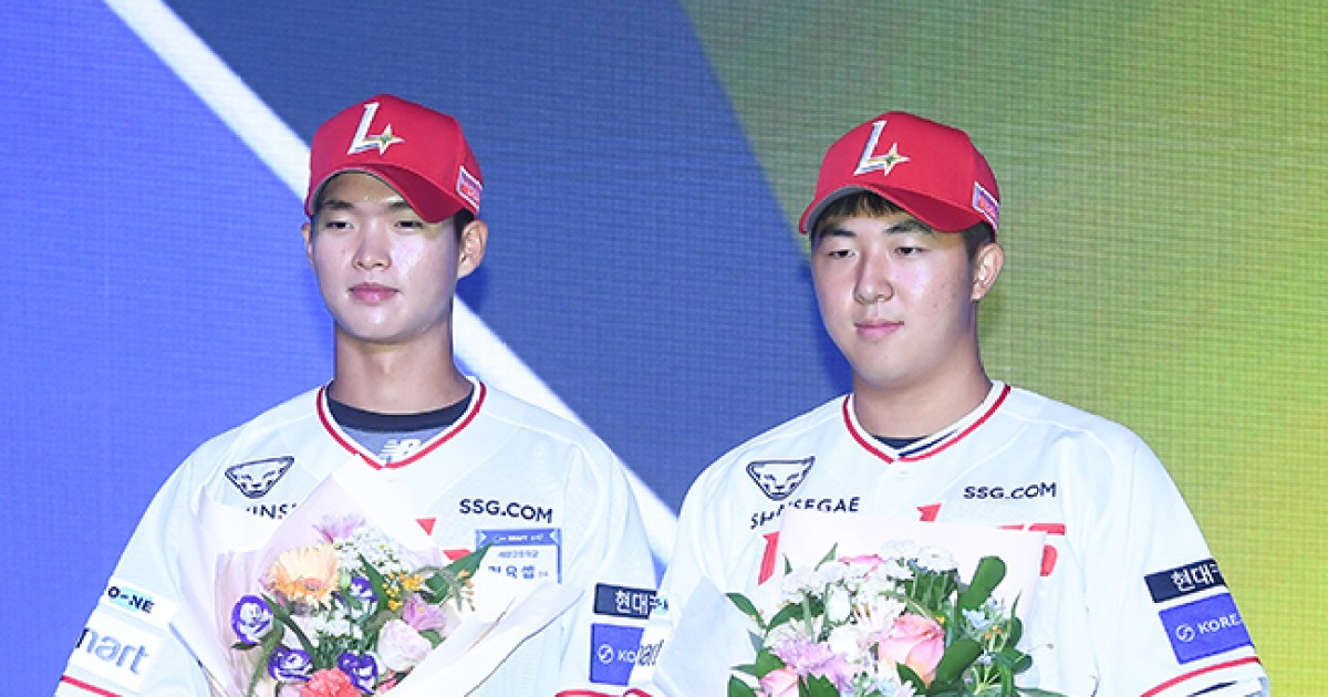 [ST포토] 2026 SSG 랜더스 신입