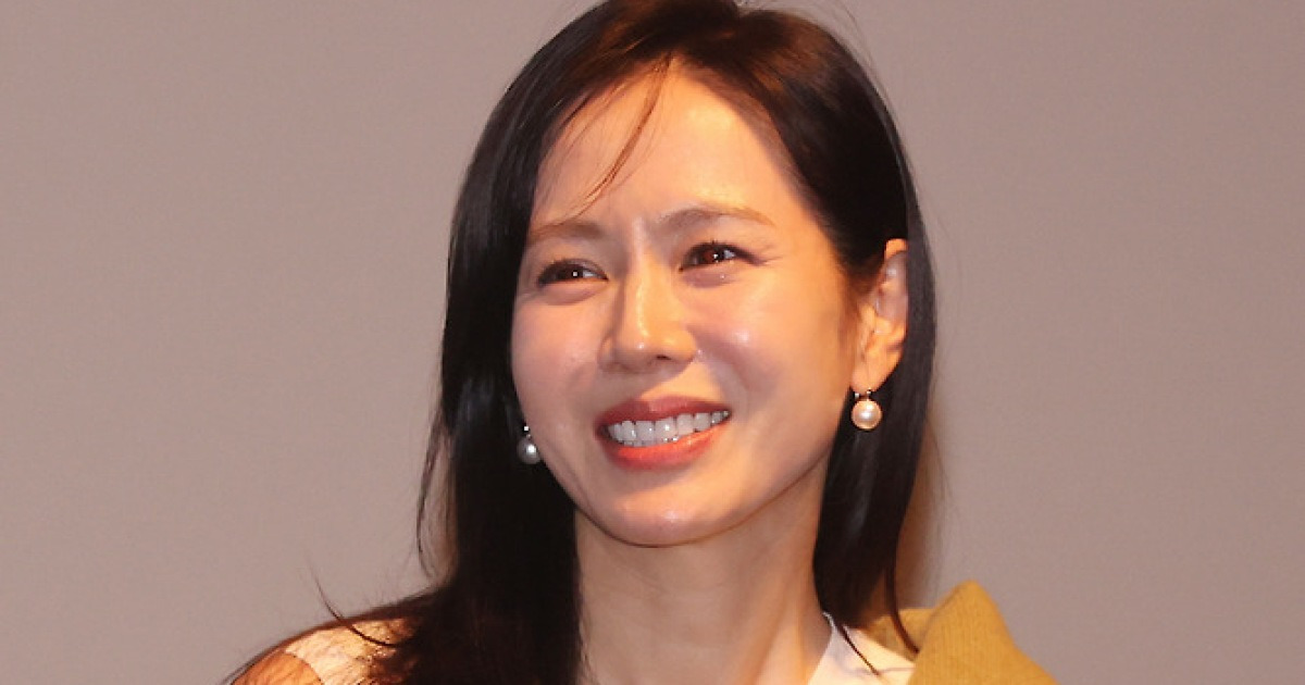 [SC-BIFF] 손예진 "첫 번째 부국제? 드레스만 기억 나, 다이어트 혹독하게 해"