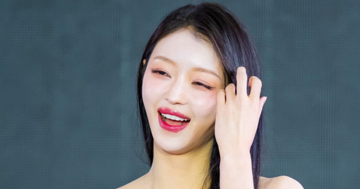 오마이걸 유아 "첫 연기 '프로젝트Y', 아이돌로 못 할 말 많이 해" [30th BIFF]