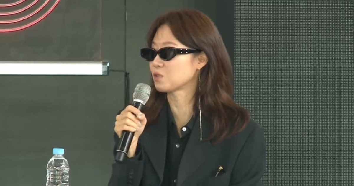 [30th BIFF] '윗집 사람들' 공효진 "이하늬, 지치지 않는 우리들의 멘탈코치"