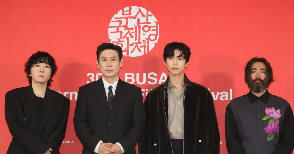 ‘굿뉴스’에 또 설경구…변성현 감독 “그냥 제가 좋아합니다” 고백 [30th BIFF]