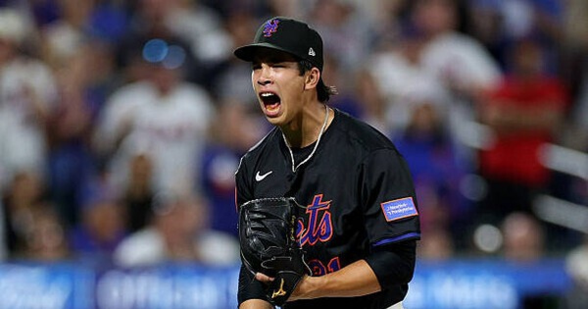 '156.6km' 쾅! 최저연봉 받는 22세 신인 투수가 '4748억 팀' PS 보내나…'6위 추락' 샌프란시스코와 점점 멀어지네