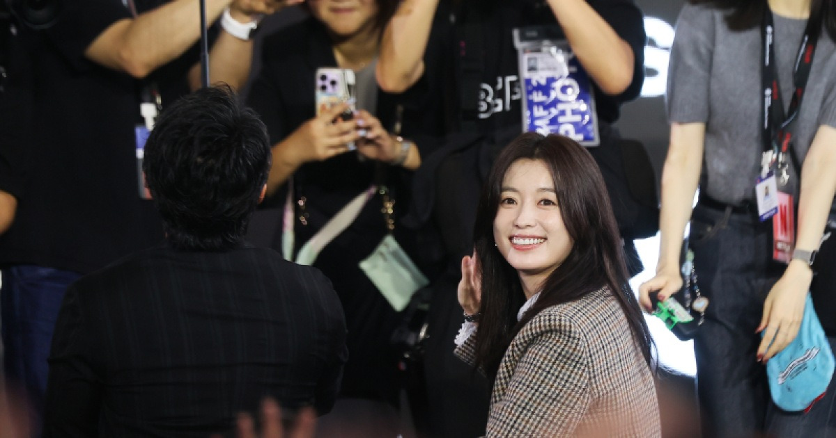 ‘로맨틱 어나니머스’ 한효주 “모처럼 나온 한일 합작 도전하고 싶었다” [30th BIFF]