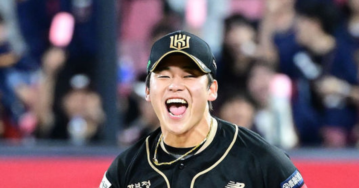 '34SV' KT 최다 신기록, 최초 구원왕도 눈앞…박영현의 꿈 "우상 오승환 선배님 발자취 따르겠다"