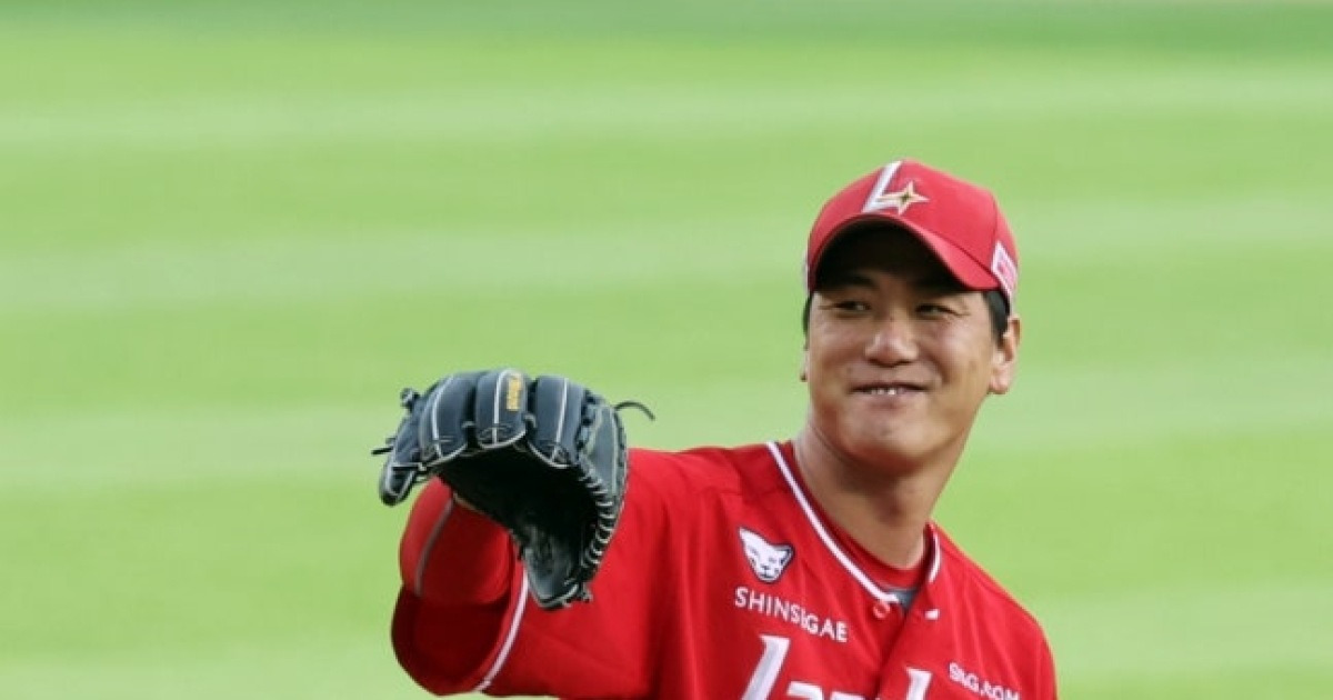 '3위 굳히기 돌입' SSG, 운명의 두산전 라인업 발표 '햄스트링 통증' 최정은 아직... [인천 현장]