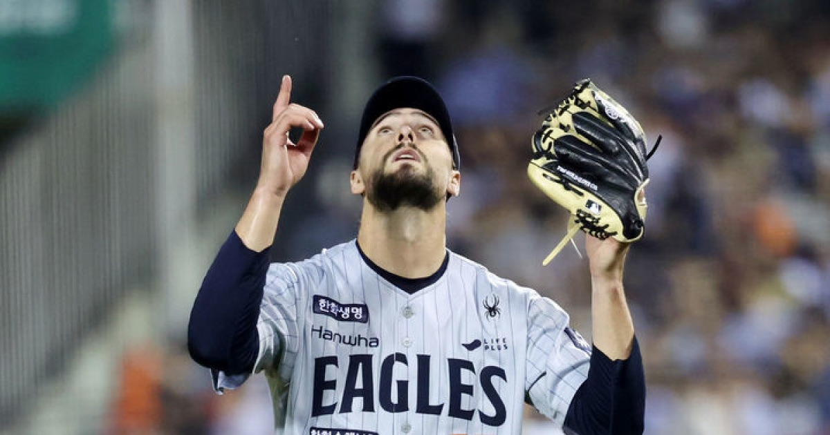 한화 폰세 이어 와이스도 200탈삼진…KBO 최초 200K 듀오