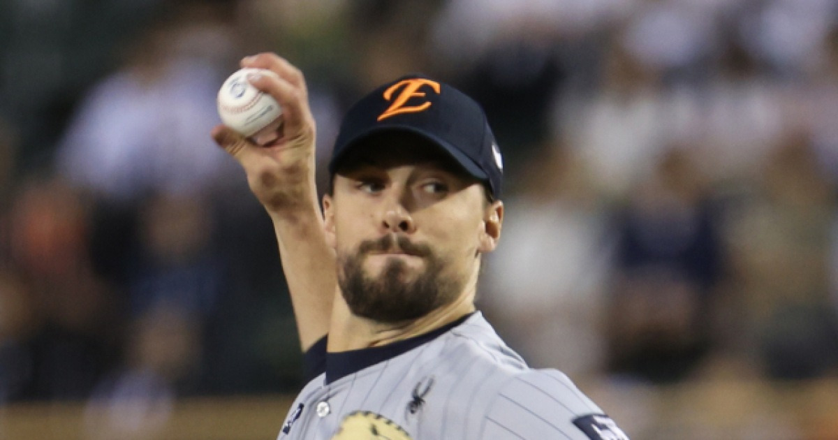 한화 와이스, 시즌 200K 돌파···KBO 사상 첫 ‘4인 200탈삼진’ 진기록