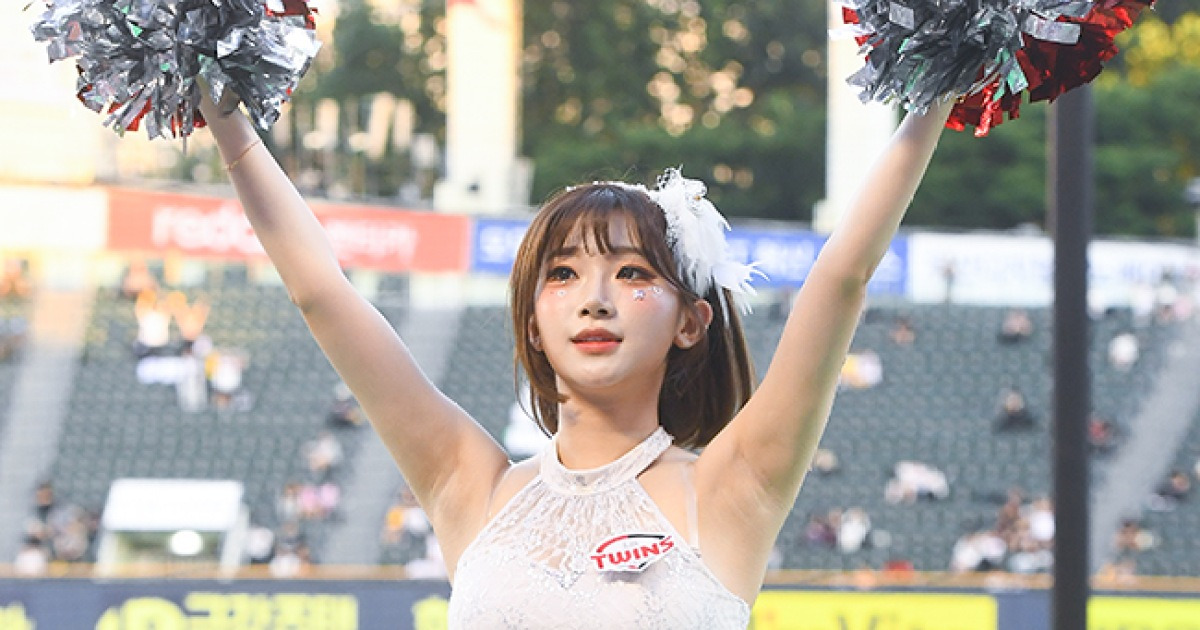 이주은·최홍라 치어리더 도쿄돔 뜬다…KBO, 11월 일본 평가전에 원정 응원단 파견