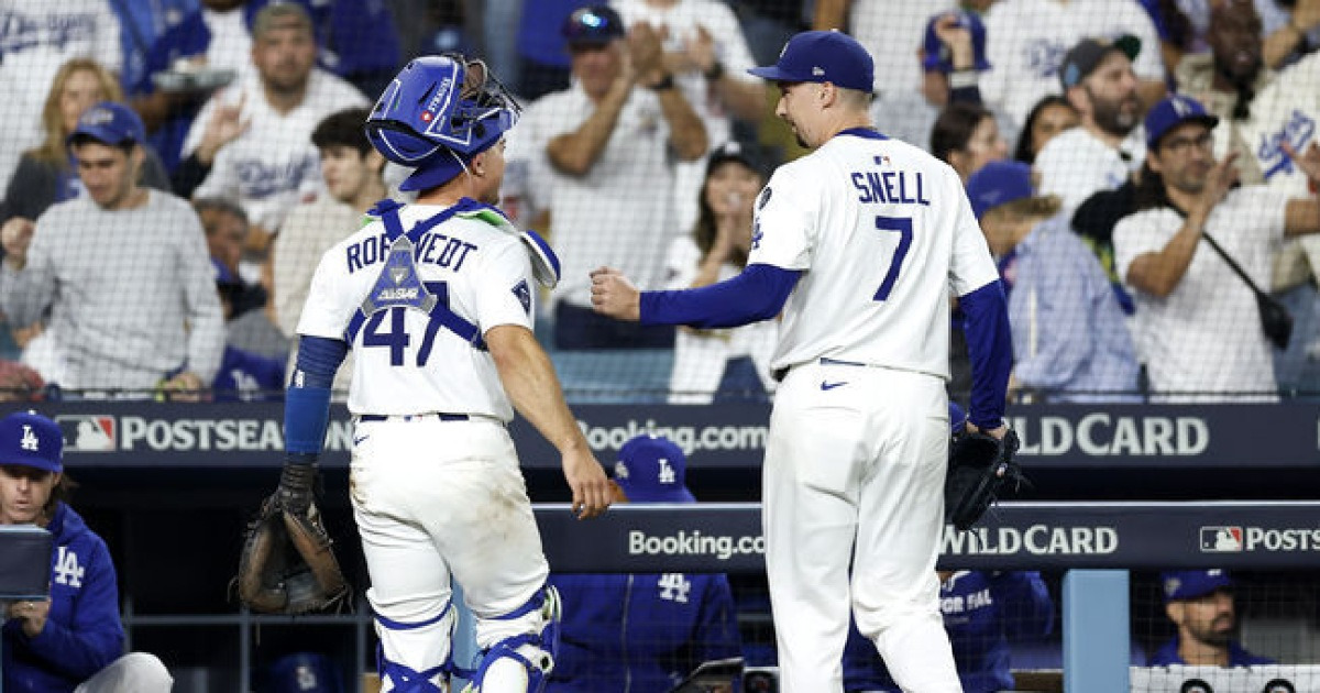 스넬·야마모토, 연이틀 9K+승리…MLB 포스트시즌 사상 첫 기록 세웠다