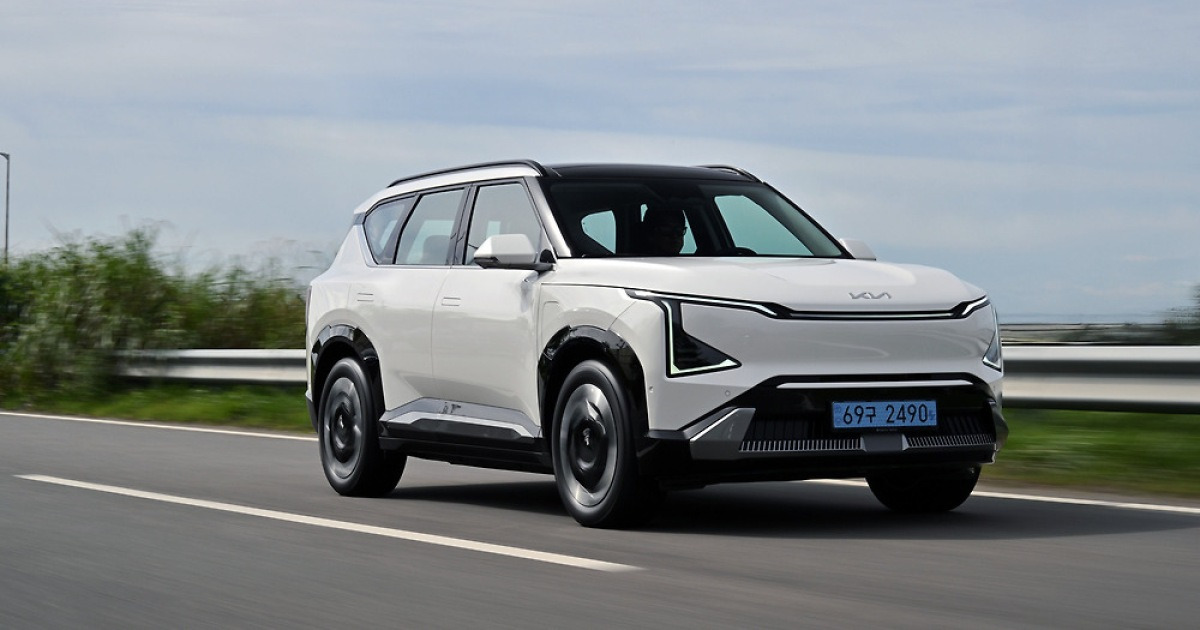 기아 EV5·BYD 씨라이언7 출격… 조금씩 살아나는 전기차