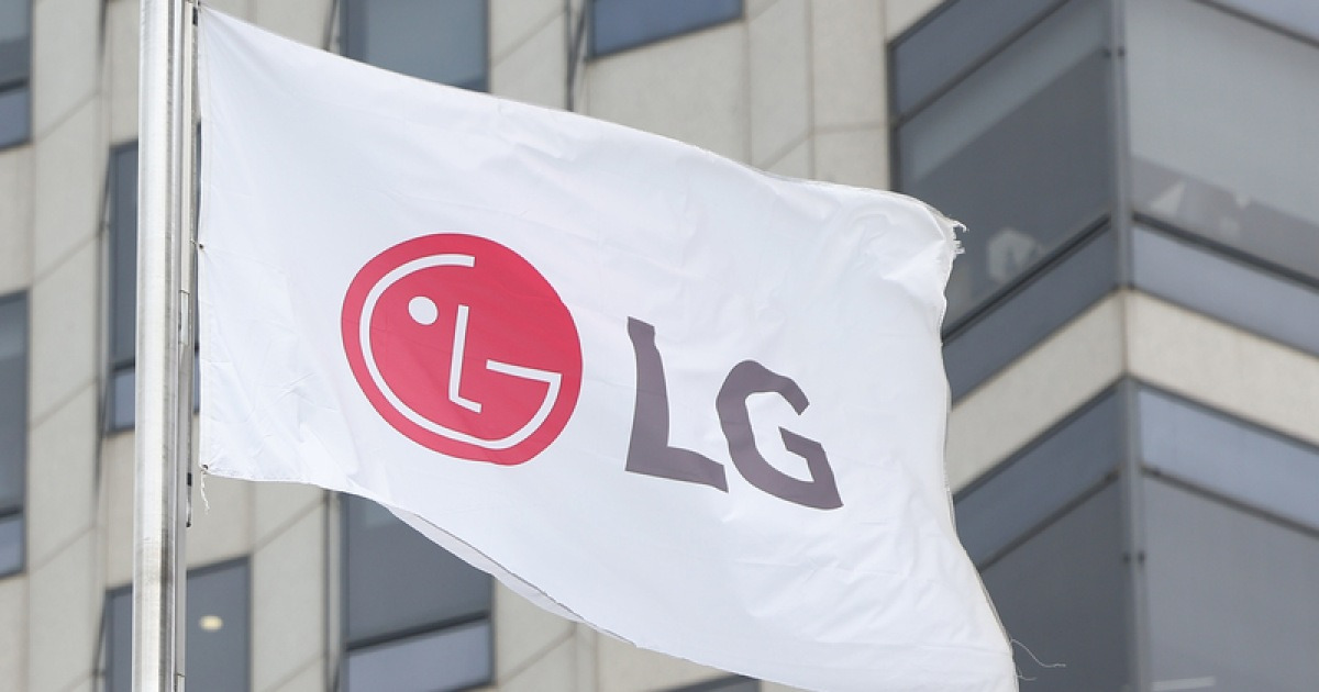 LG전자 3분기 영업익 6,889억 원…"가전·전장 선전에 선방"