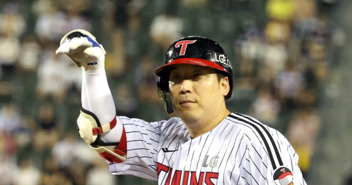 '가을에만 48볼넷' LG 김현수, 양준혁·박한이·최정과 어깨 나란히 [KS1]