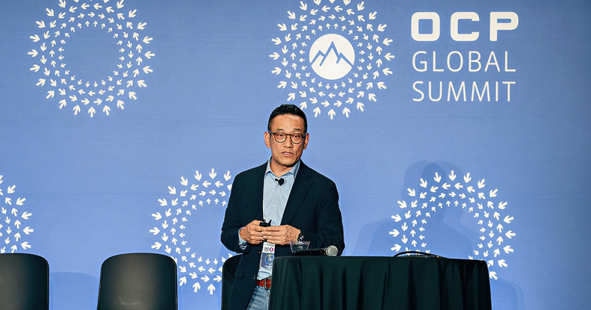 SK하이닉스 차세대 AI 반도체는…HBM처럼 낸드 쌓아올린 HBF