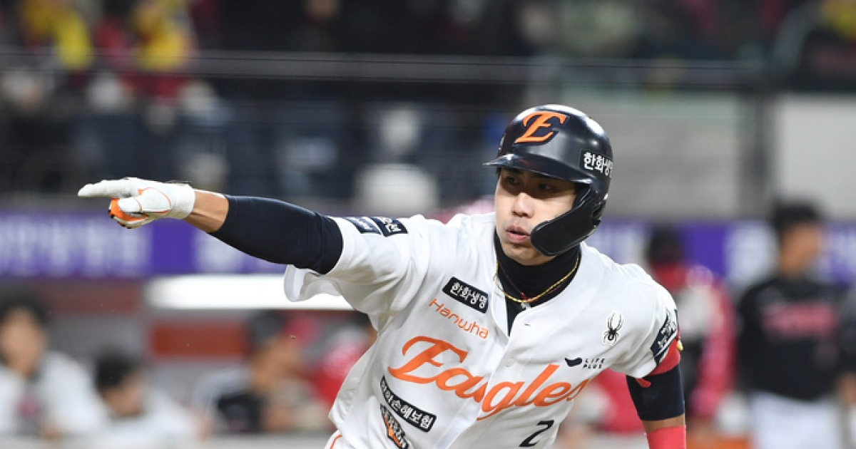 숨막히는 ‘방패 대결’, 7회까지는 그랬다…한화, 8회 ‘힘으로’ LG 누르고 ‘반격 1승’ [KS3]