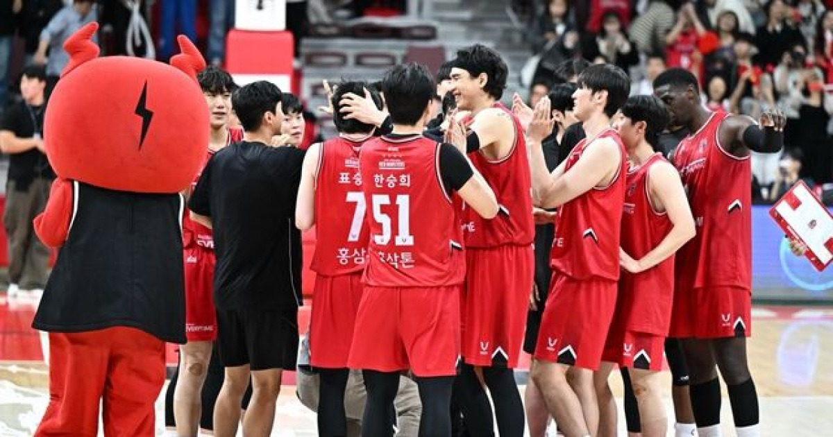 9경기 평균 68실점… ‘짠물 수비’ 정관장 KBL 1R 공동 1위