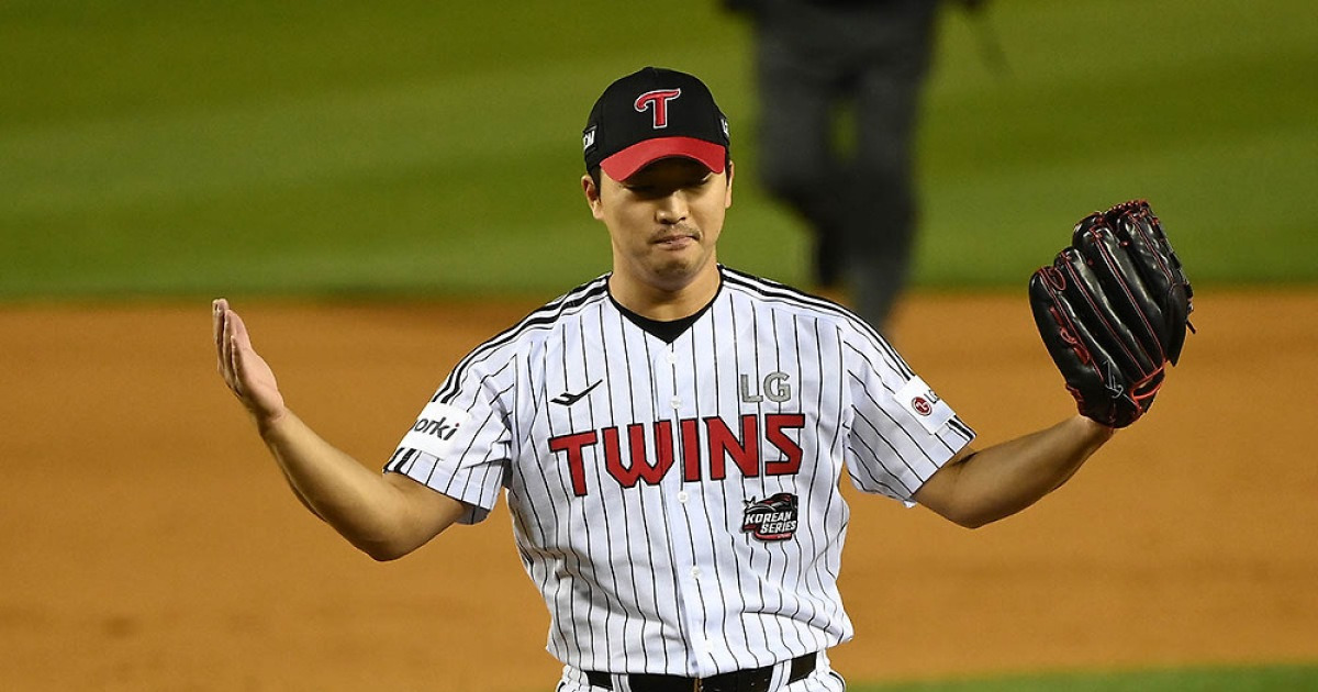 "실력 부족 원망스러웠다"…LG V4 달성한 날, 고우석은 왜 팬들에게 미안함 전했을까