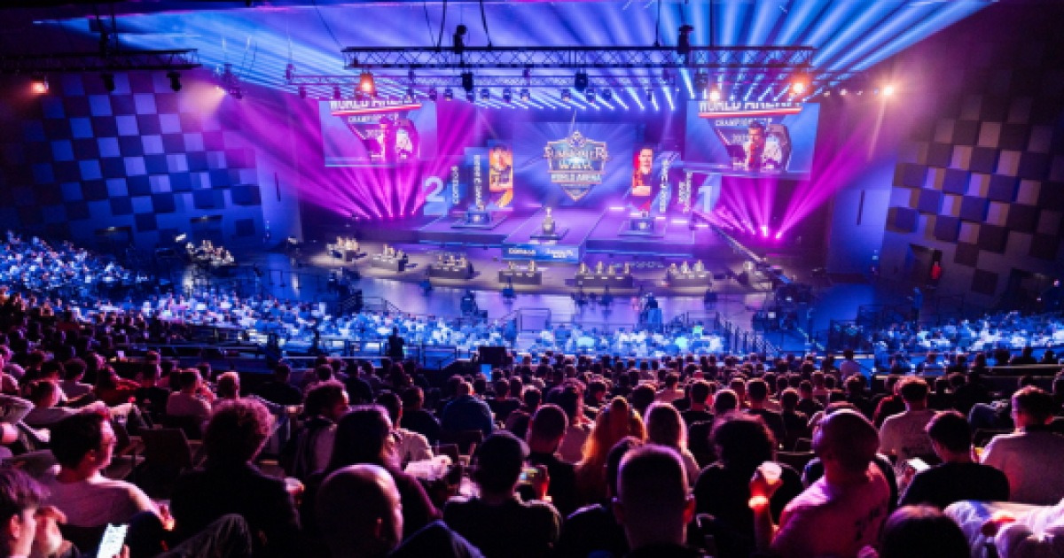 컴투스, 파리에서 진행된 ‘SWC2025’ 월드 파이널… 글로벌 팬 참여 속 성공적 마감