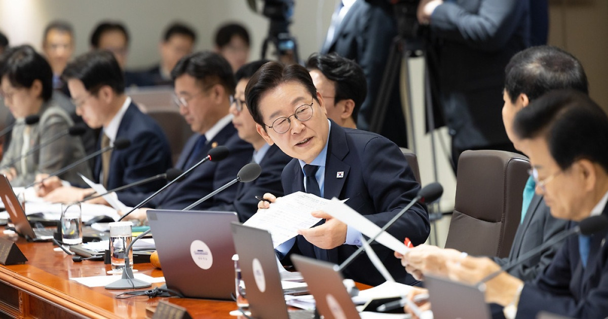 李대통령 “암표, 판매액 10~30배 과징금” 문체부 “신고 포상금도”