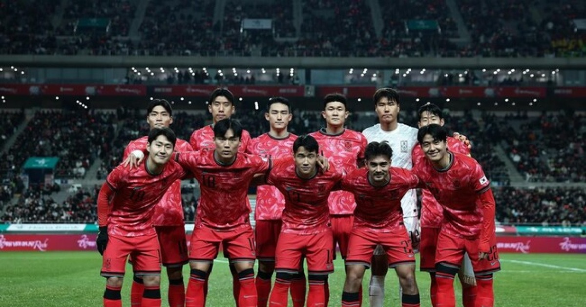 [442.live] ‘11월 A매치 2연승’ 홍명보호, 포트2 확정...월드컵 조추첨 기대감↑