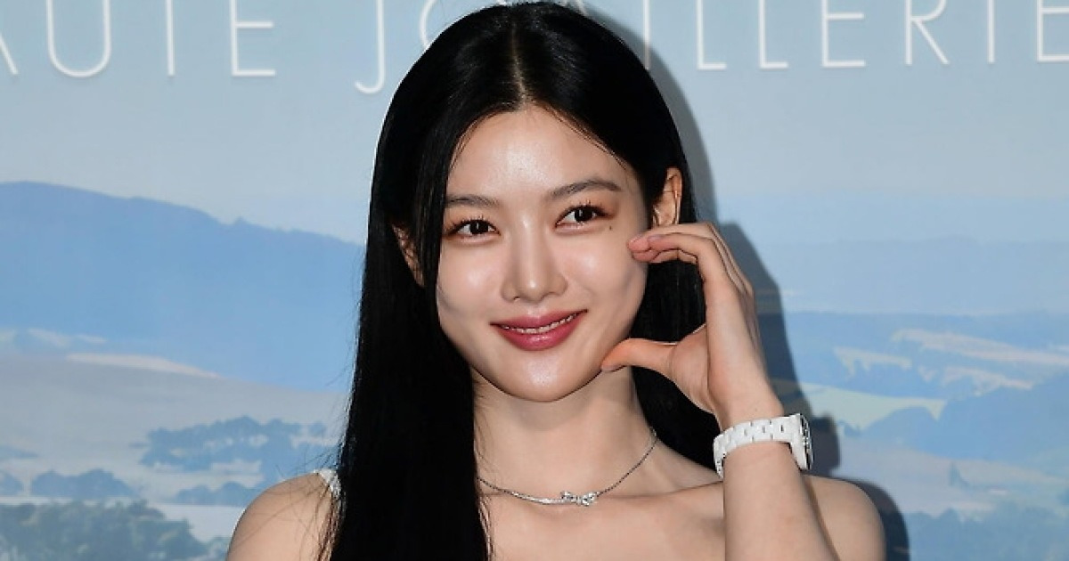 김유정, 19禁 연기 보여주더니 제대로 일냈다…美·日 OTT 1위 등극 ('친애하는')