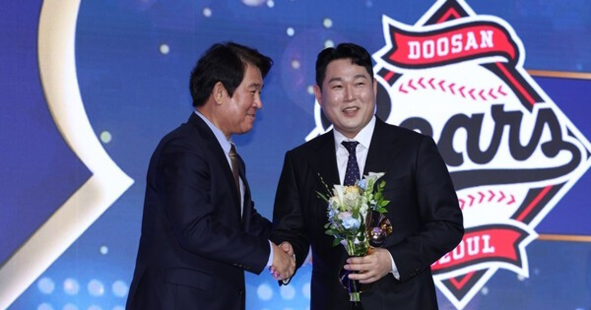 38세에 타격왕을? '역대 최고령' 기록 나올 뻔했네…'KBO 유일무이' 타이틀 가져갔다, 다음은 '골든글러브 10회 수상'