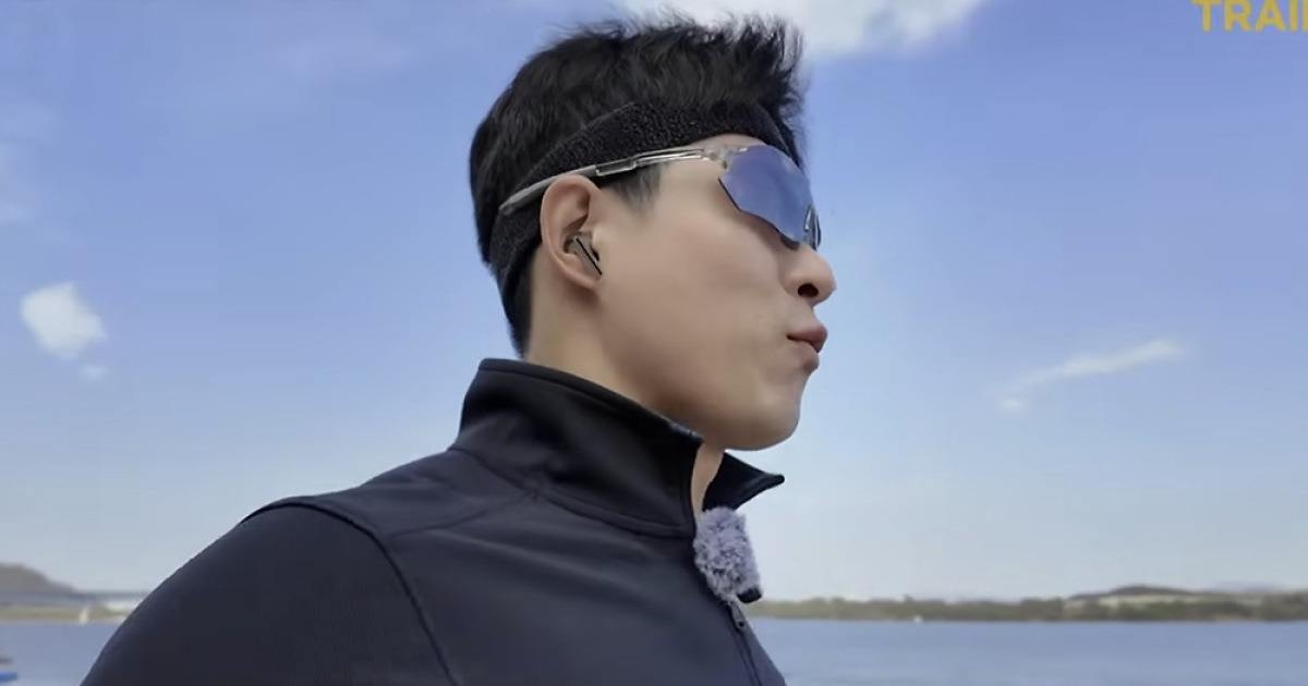 "이게 출퇴근용?"...한강버스와 27km 달리기 대결, 사람이 이겨