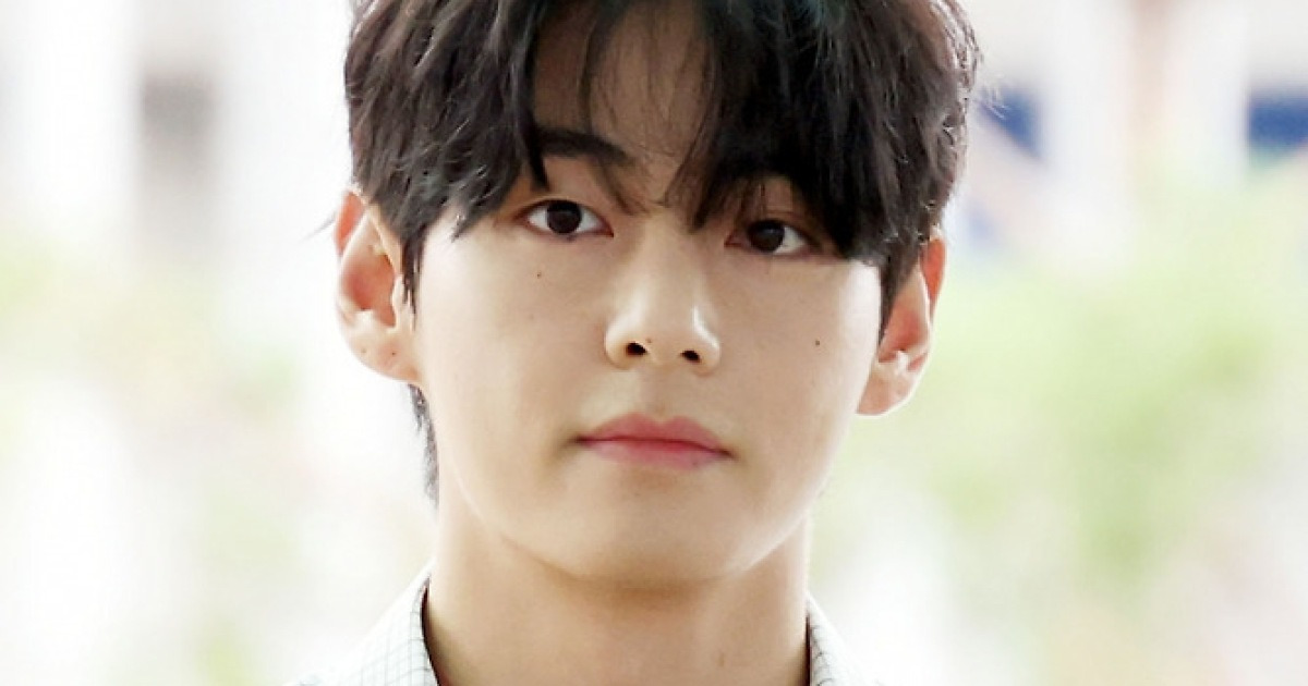 'BTS's Younger Brother' Lives Up To His Name... CORTIS, Debut Album Ranks High On US Billboard ...