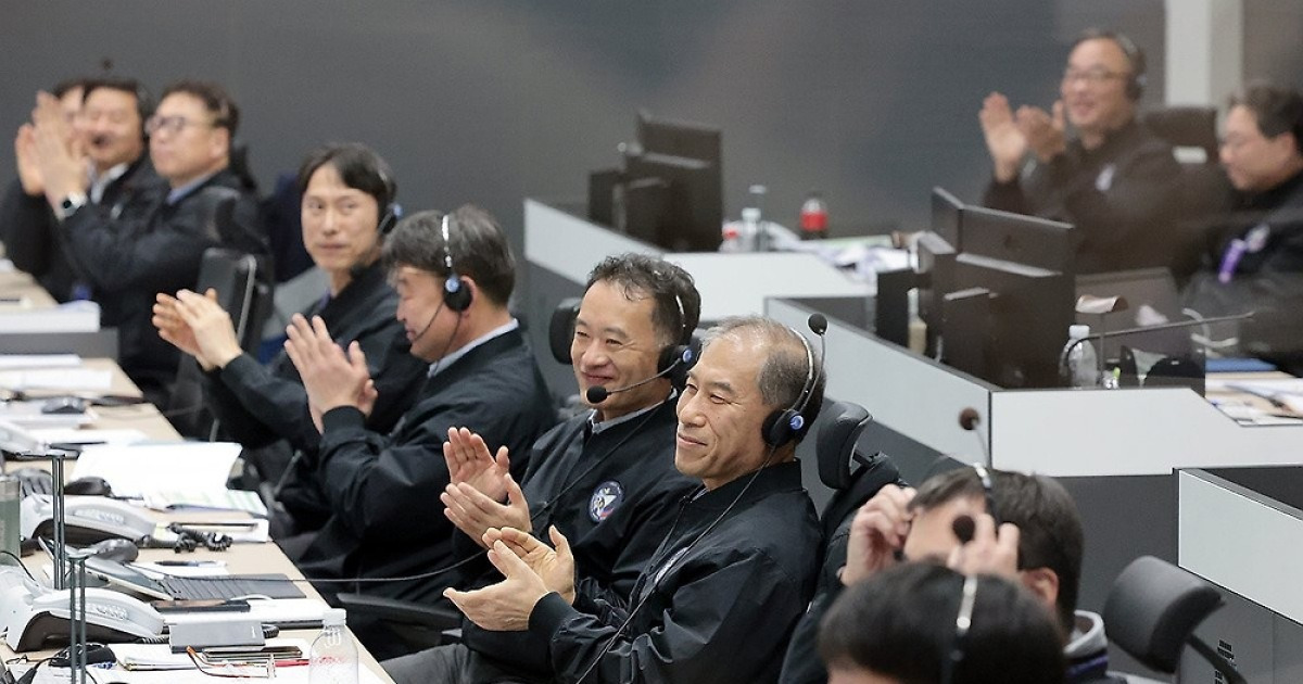 [누리호 성공] 센서 이상에도 흔들림 없었다…누리호 성공의 현장