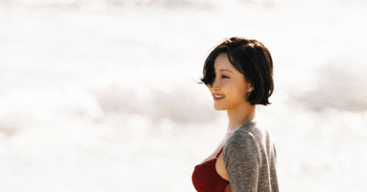 박정민 버프 제대로…화사, '굿 굿바이' MV 5000만 뷰 돌파