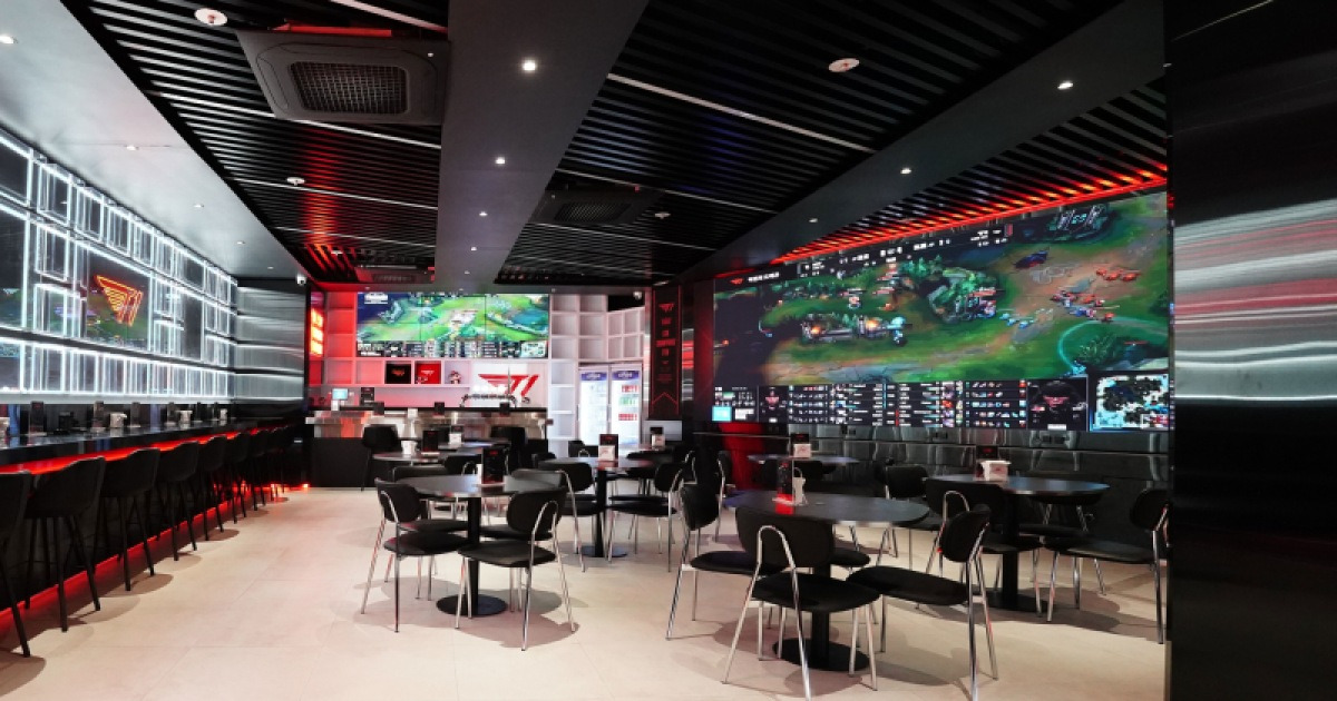 T1 BASE CAMP 2호점, 12일 부산 해운대 그랜드 오픈