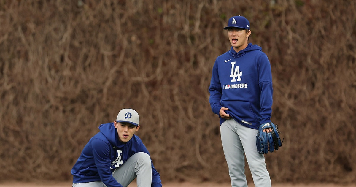 야마모토·사사키, ‘WS 2연패 주역’들의 WBC 출전에 부정적인 로버츠 감독 “까다로운 문제, 그들은 긴 시즌 보냈다”