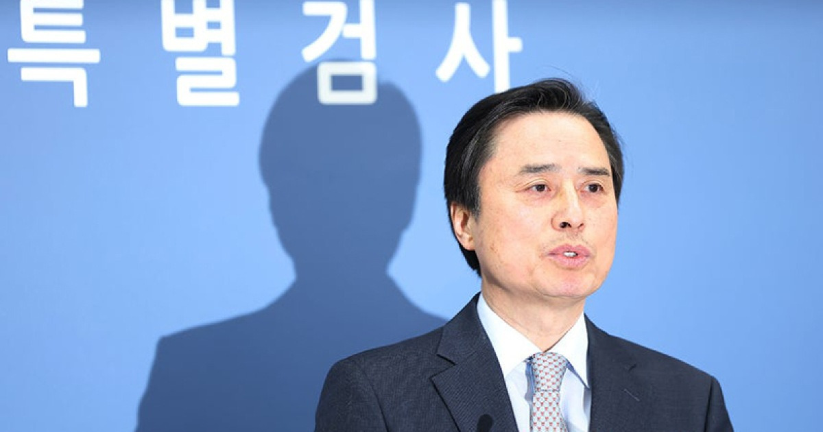 1년 전 NYT “尹, 바이든 미국 비운 틈타 계엄 선포한 듯”